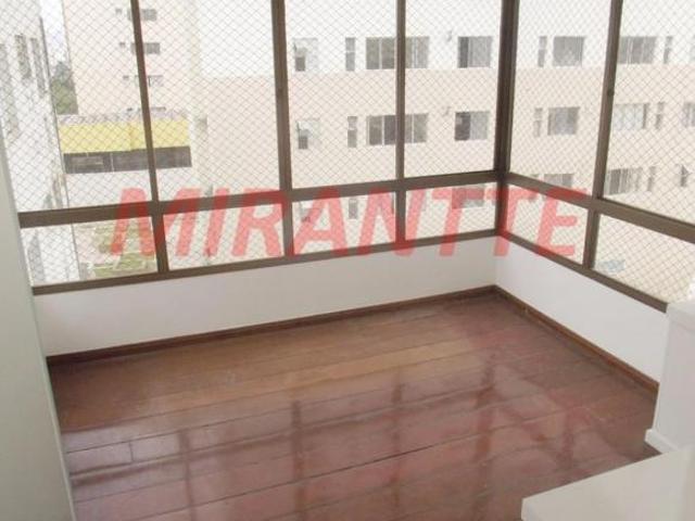 Apartamento de 200m² com 4 quartos