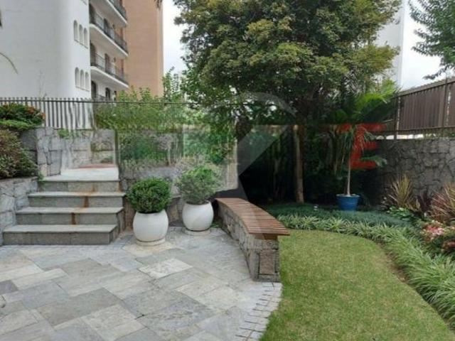 Apartamento de 208m² com 4 quartos em Santana