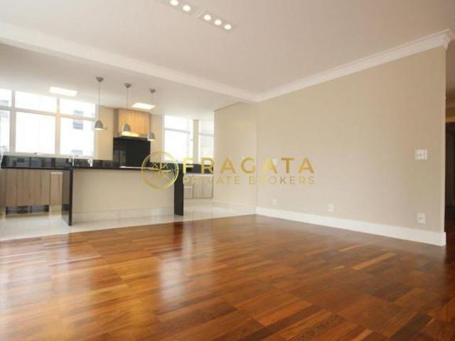 Apartamento de 210,19 m² com 3 dormitórios,1 suíte, 2 vagas de garagem Higienópolis São Paulo/SP