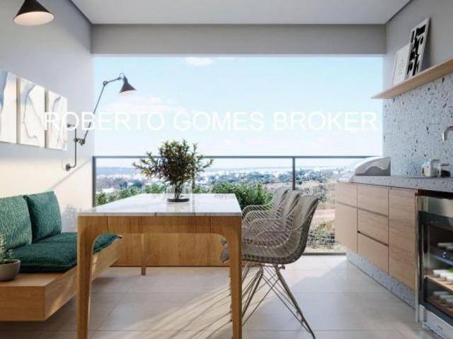 Apartamento de 210 m² com 4 quartos à venda no Noroeste