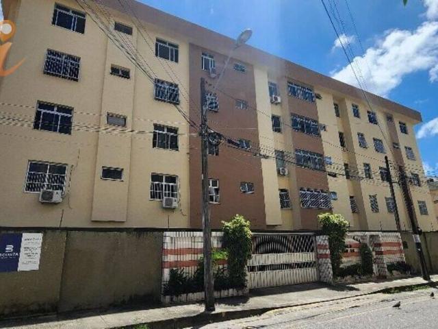 Apartamento de 210 m² na Braz de Francesco São Gerardo Fortaleza CE, à venda por R$ 380.000 ou aluguel por R$ 1.300/mês