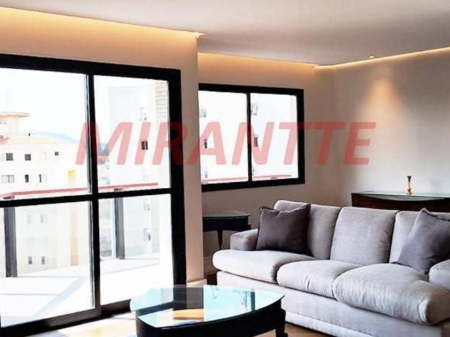 Apartamento de 210m² com 4 quartos