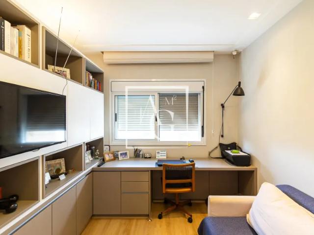 Apartamento de 211 m² e 3 suítes à venda no Panamby