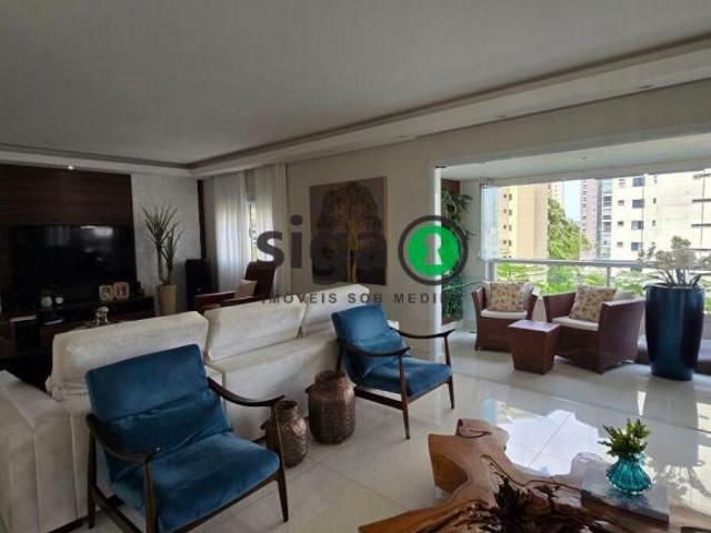 Apartamento de 211m2, MOBILIADO á venda na Vila Andrade