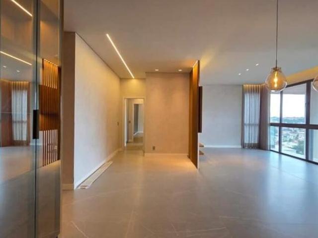 Apartamento de 214 m² no Royal Park, Campo Grande 3 suítes, 3 vagas – Financiamento e Permuta