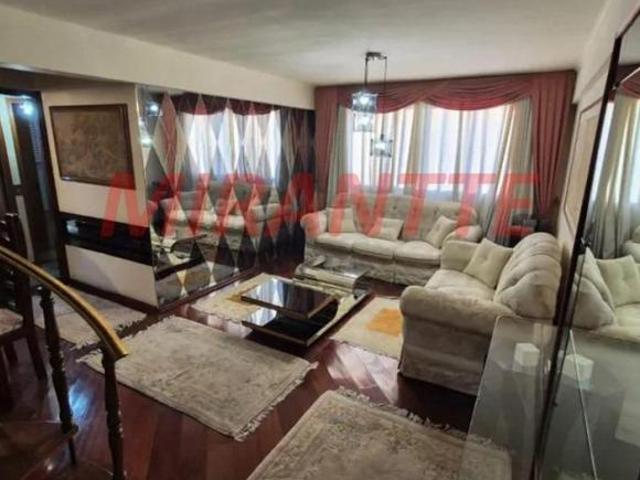 Apartamento de 217m² com 3 quartos