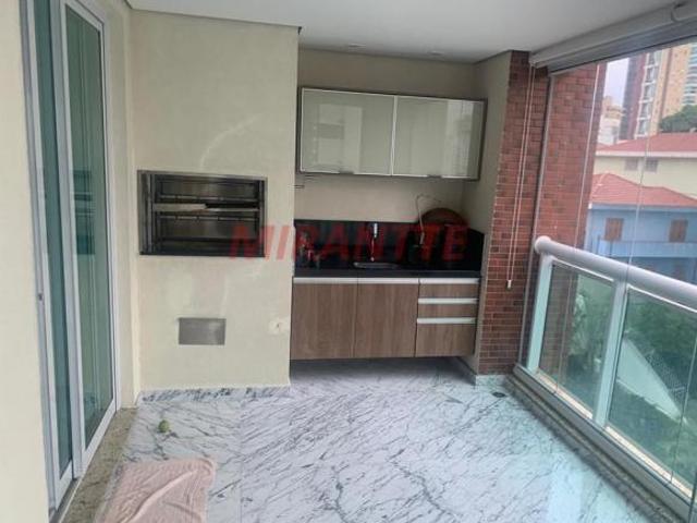 Apartamento de 220m² com 4 quartos