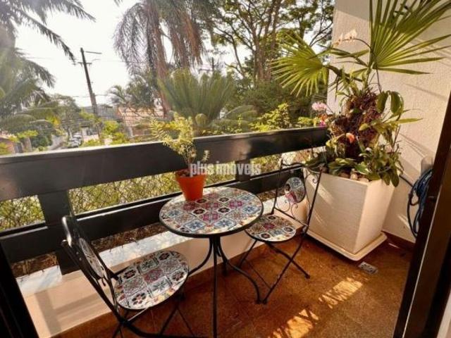 Apartamento de 224m² no Alto de Pinheiros