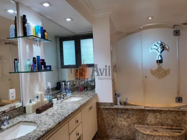 Apartamento de 224m² com 3 quartos, 3 suites à Venda no Anália Franco