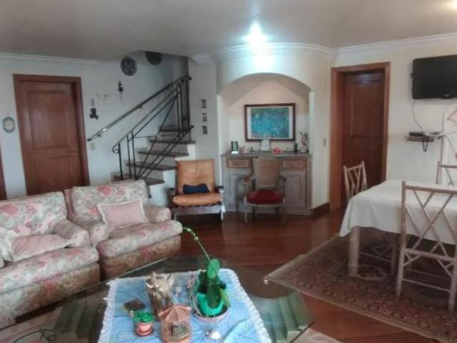 Apartamento de 227 m², 3 quartos em Vila Progredior, São Paulo