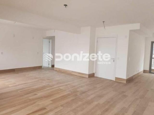 Apartamento de 227 m² com 3 suítes, 4 vagas e área de lazer completa Vila Gilda, Santo André