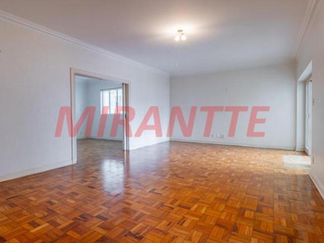 Apartamento de 229m² com 3 quartos