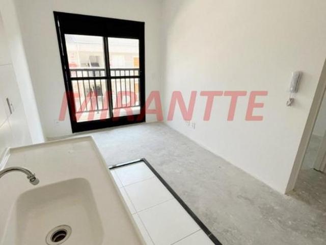 Apartamento de 27.86m² com 1 quartos