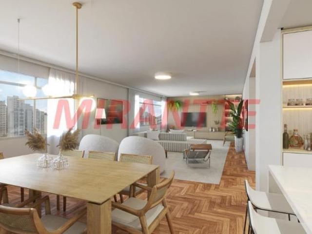 Apartamento de 240.52m² com 3 quartos