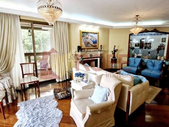 Apartamento de 240m² no Campo Belo São Paulo/SP