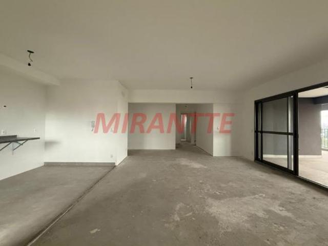 Apartamento de 244m² com 3 quartos