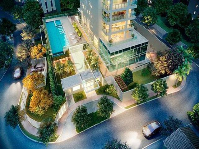 Apartamento de 245m² com 4 quartos