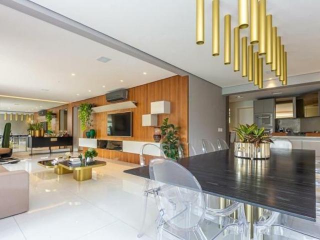 Apartamento de 245m² com 3 suítes no melhor condomínio clube da Vila Mariana, com lazer completo