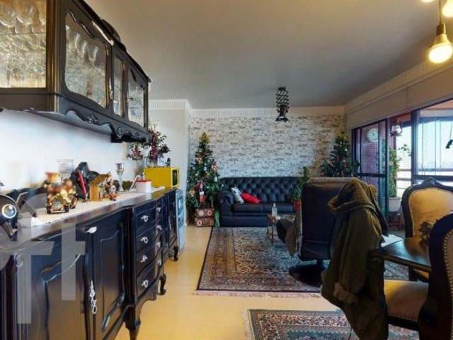 Apartamento de 246 m², 4 quartos em Vila Santo Estéfano, São Paulo