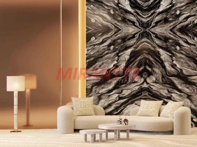 Apartamento de 246m² com 4 quartos