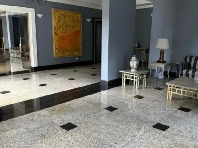 Apartamento de 247m² com 3 suítes!