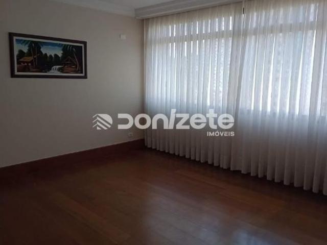 Apartamento de 250 m² em Vila Bastos, Santo André – Financiamento disponível