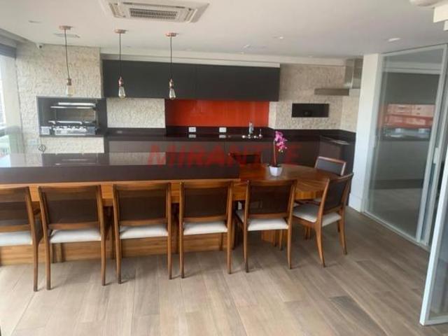 Apartamento de 250m² com 3 quartos