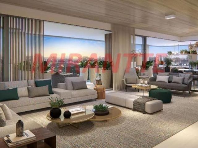 Apartamento de 255m² com 4 quartos
