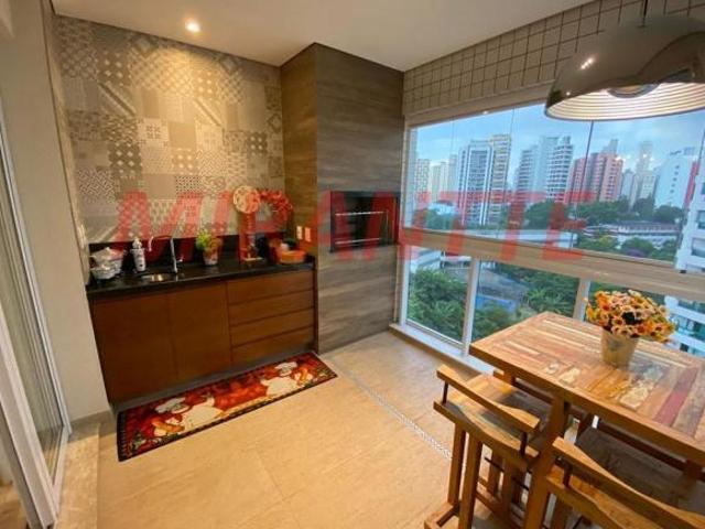 Apartamento de 260m² com 4 quartos