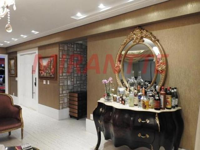 Apartamento de 260m² com 3 quartos