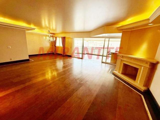 Apartamento de 264m² com 3 quartos