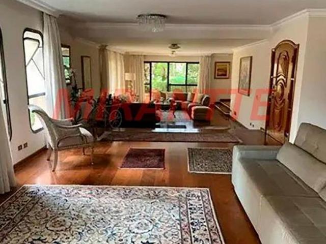 Apartamento de 267m² com 4 quartos