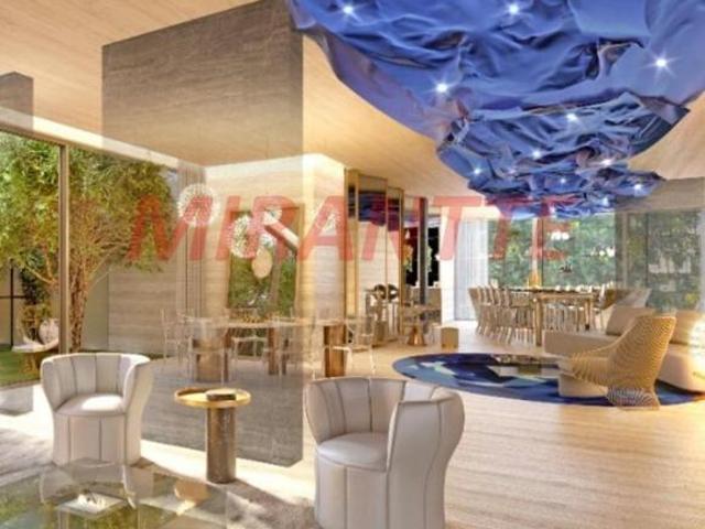 Apartamento de 269m² com 4 quartos