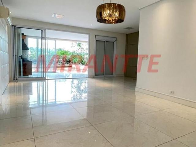 Apartamento de 270m² com 3 quartos
