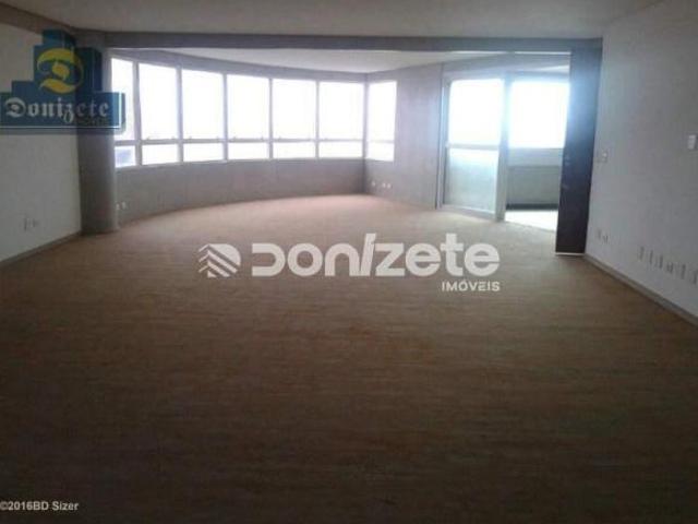 Apartamento de 272 m² no Jardim, Santo André — 3 suítes, 4 vagas, lazer completo