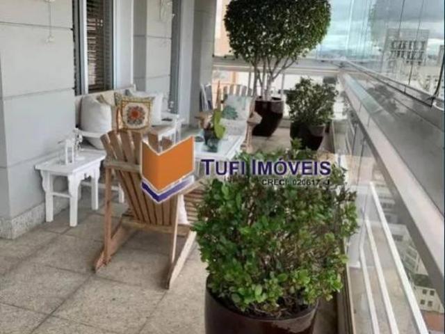 Apartamento de 275m2, 3 domitorios,, 3 suites 4 vagas Moema