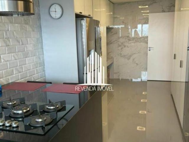 Apartamento de 275m² com 3 suítes e 4 vagas de garagem Vila Olímpia