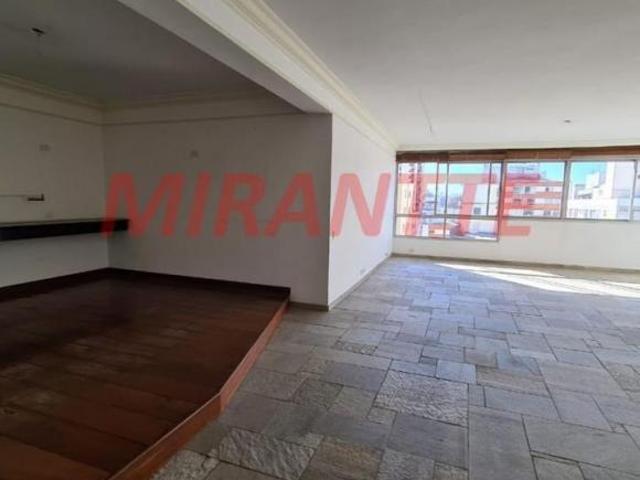 Apartamento de 279m² com 4 quartos