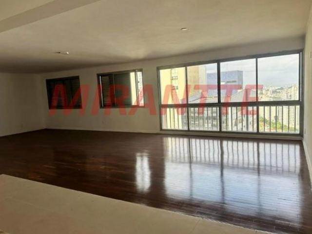 Apartamento de 285m² com 4 quartos
