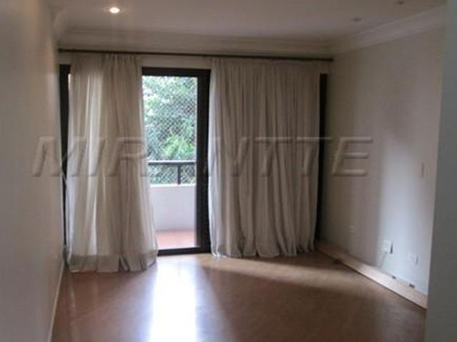 Apartamento de 286m² com 4 quartos