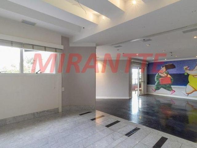 Apartamento de 286m² com 4 quartos