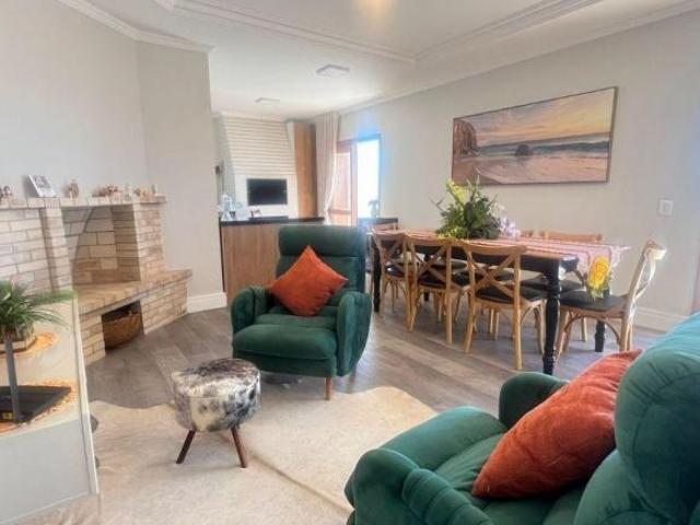 Apartamento de 287 m² com 4 quartos à venda no Centro de Capão da Canoa