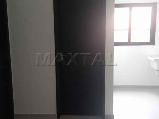 Apartamento de 28,5 m², 1 dormitório, 1 banheiro, elevador, prédio de 2 andares no Tucuruvi