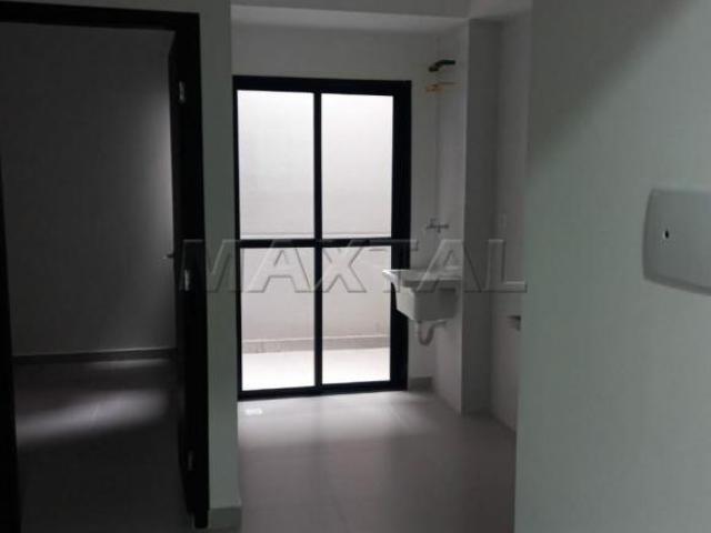 Apartamento de 28,5 m², 1 dormitório, 1 banheiro, elevador, prédio de 2 andares no Tucuruvi