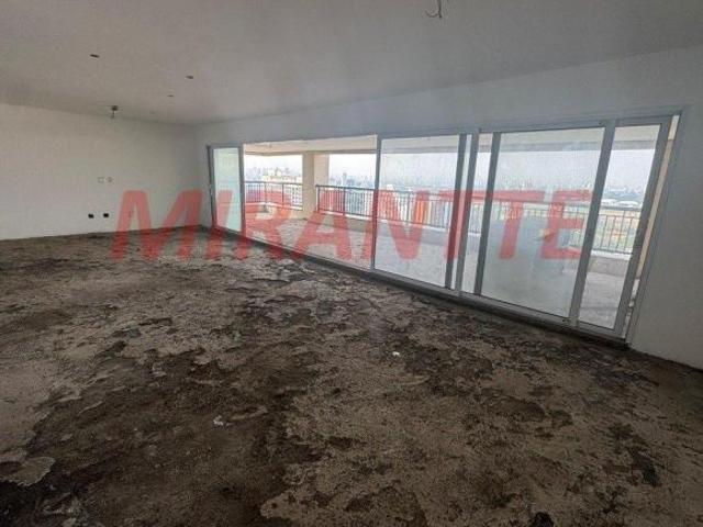 Apartamento de 297m² com 4 quartos