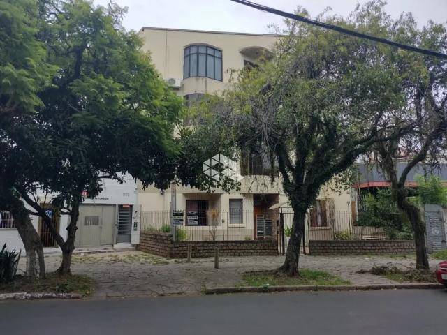 Apartamento de 2 dormitórios, no bairo Floresta, em Porto Alegre