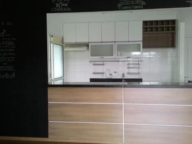 Apartamento de 2 dormitórios e 2 vagas em Alphaville Santana de Parnaíba SP