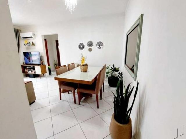 Apartamento de 2 dormitódio próximo à praia em Praia Grande SP
