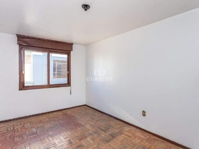 Apartamento de 2 dormitório no bairro Partenon. COD: 18985