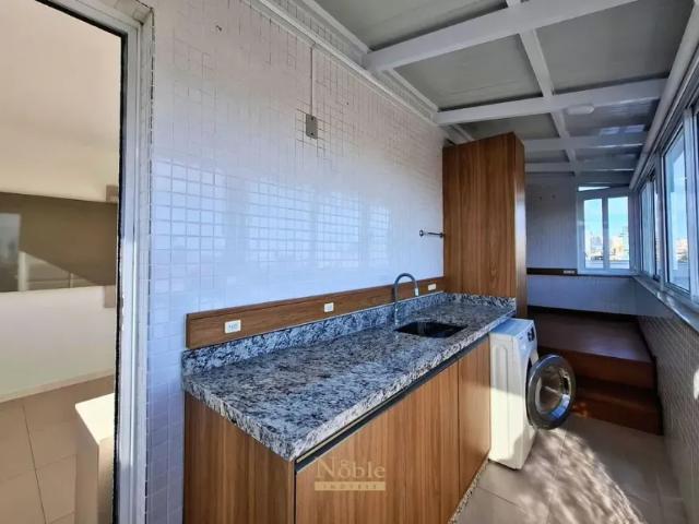 Apartamento de 2 Dormitorios Mobiliado com Suíte e Churrasqueira no Centro de Torres